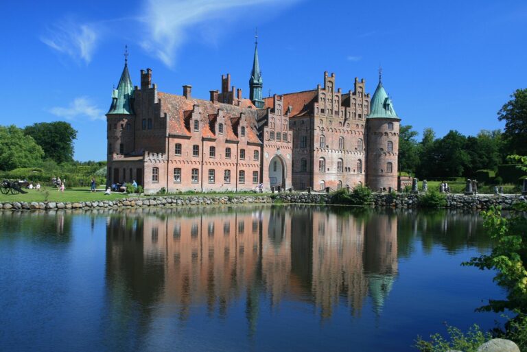 10 castles to visit in Denmark - Castles and Gardens of Europe